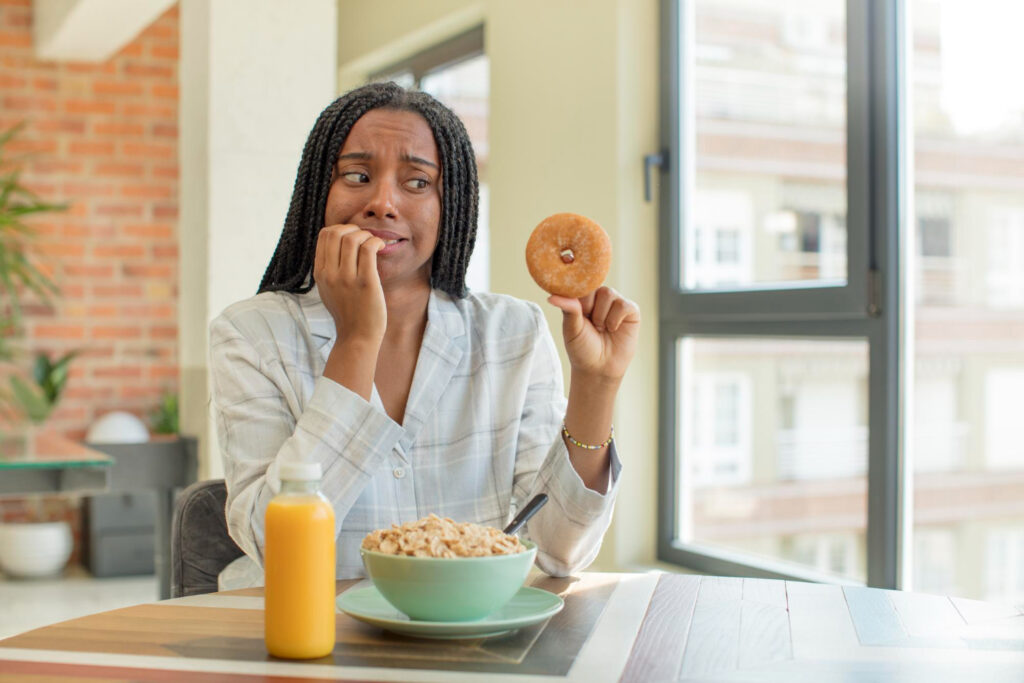 Emotional Eating: Signs, Causes, and Holistic Solutions